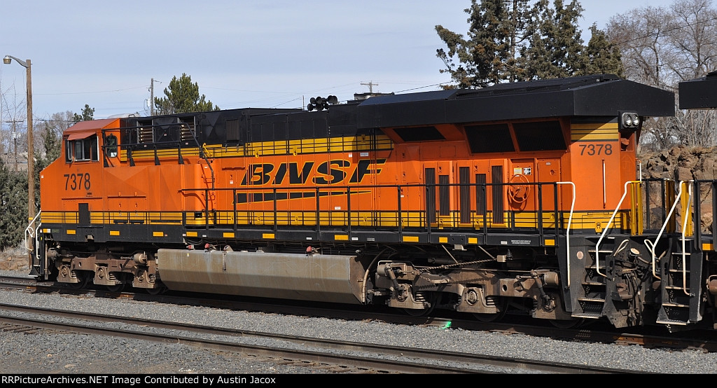 BNSF 7378